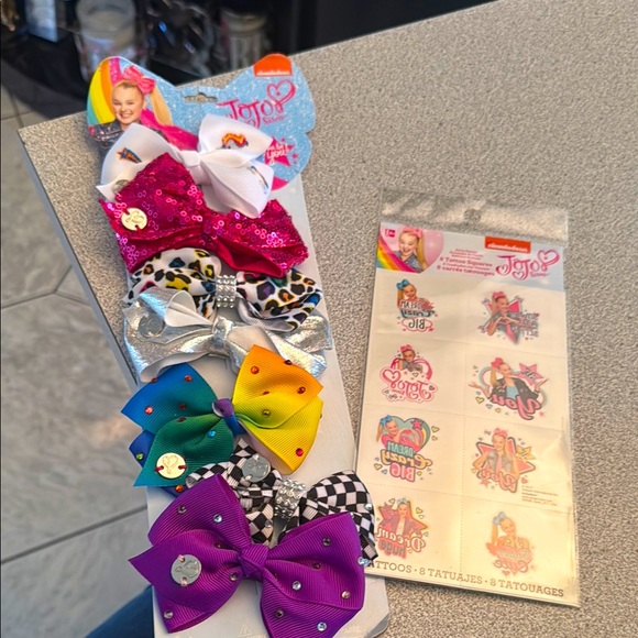 JoJo Siwa | Accessories | Jojo Siwa Hair Bow Set With Tattoos | Poshmark